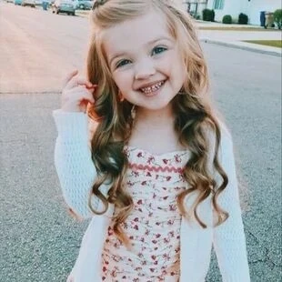 Savannah Baxter | Savannahs Wiki | Fandom