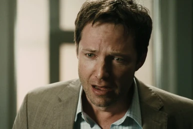 Peter Outerbridge Saw