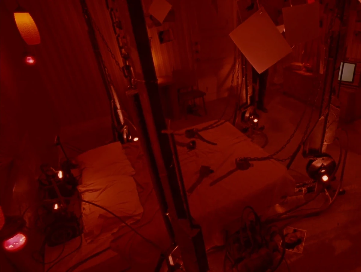 Bedroom Trap | Saw Wiki | Fandom