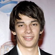 Devon Bostick | Saw Wiki | Fandom