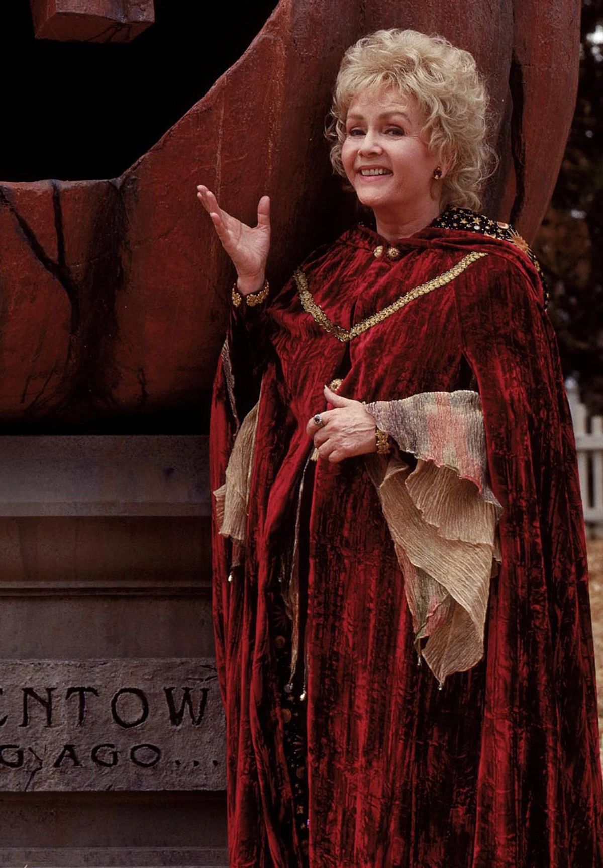 Agatha Cromwell | SayHello Disney Wiki | Fandom