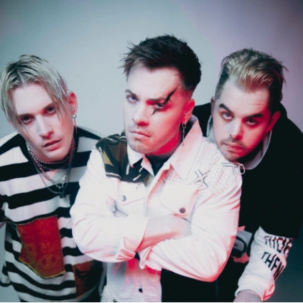 Set It Off | Scene Queen Wiki | Fandom