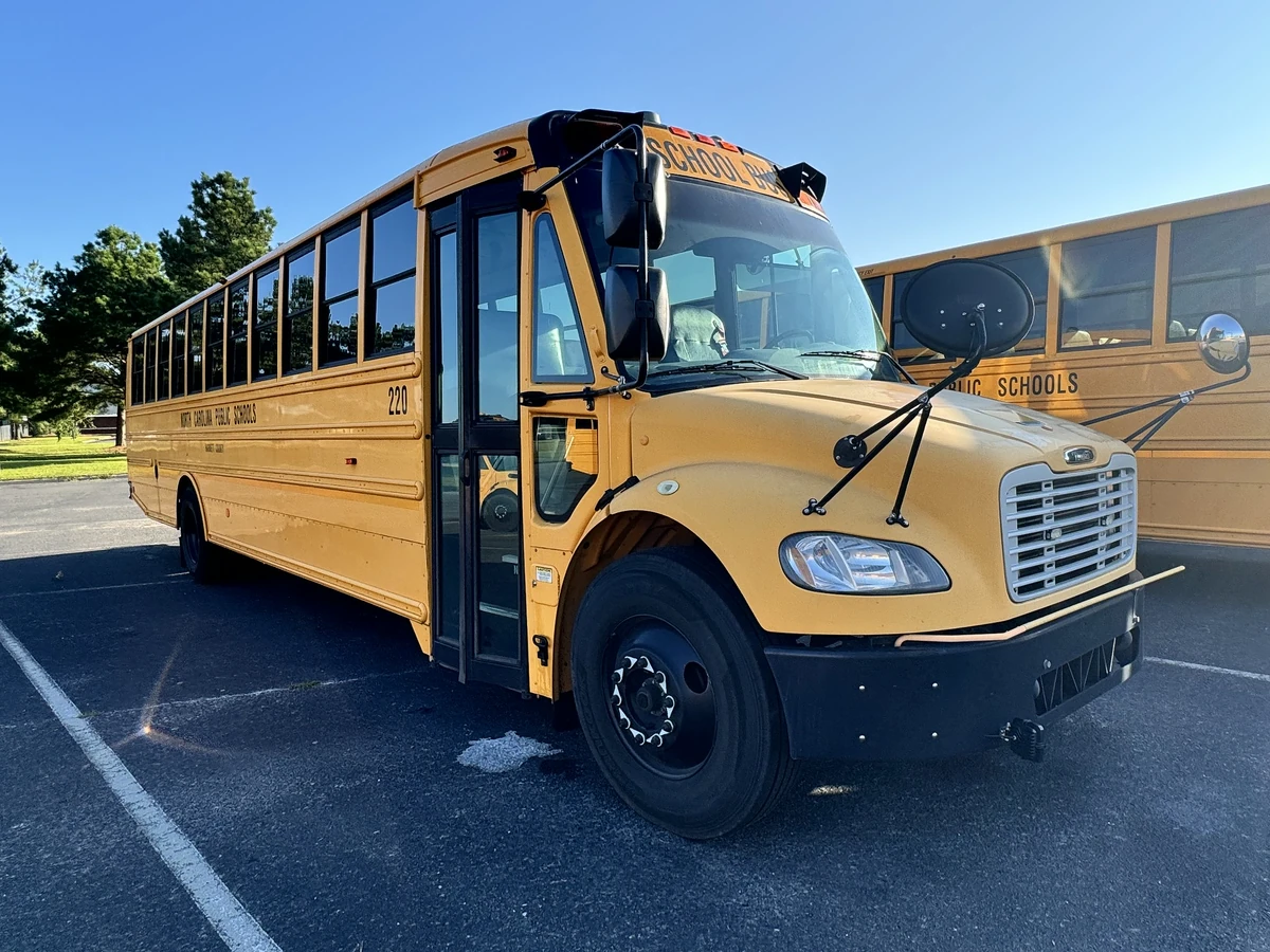 Bus 220 | School Buses of Harnett County NC Wiki | Fandom