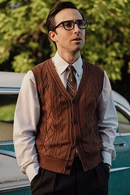 Everett Martin | School Spirits Wiki | Fandom