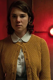 Janet Hamilton | School Spirits Wiki | Fandom