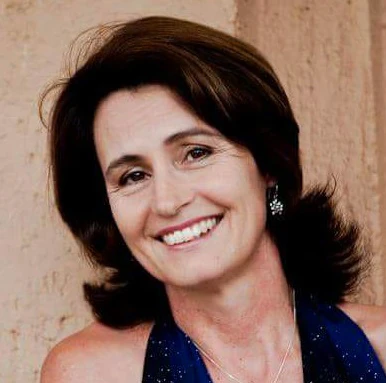 Christine Mitchell | Schoolteachers Wiki | Fandom