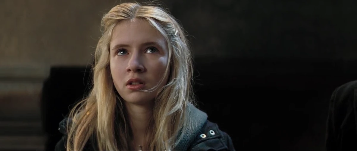 Raven Lively | Science Fiction Fanon Wiki | Fandom