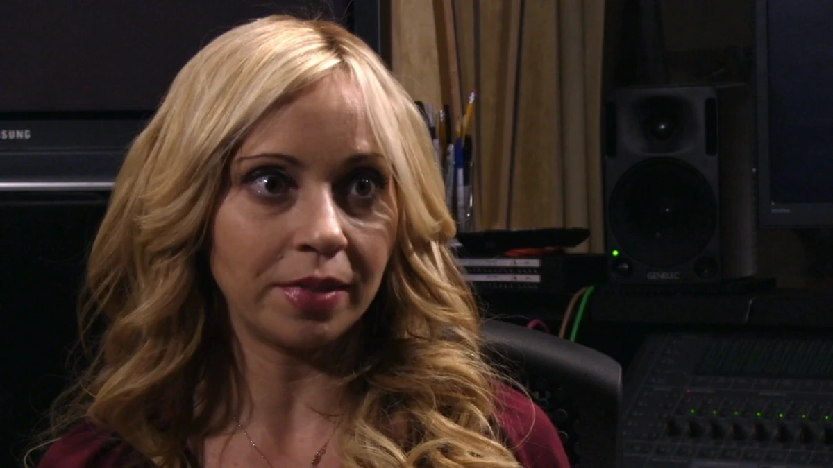 Tara Strong | Scoobypedia | Fandom