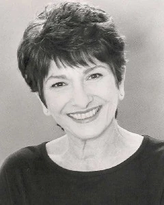 Louise Chamis | Scoobypedia | Fandom