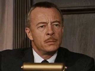 Les Tremayne | Scoobypedia | Fandom