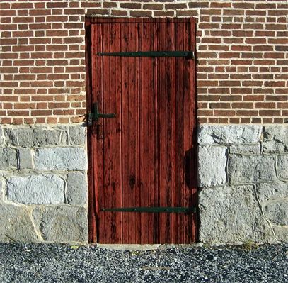 SCP-004 'The 12 Rusty Keys and The Door' | SCP Foundation Wiki | Fandom