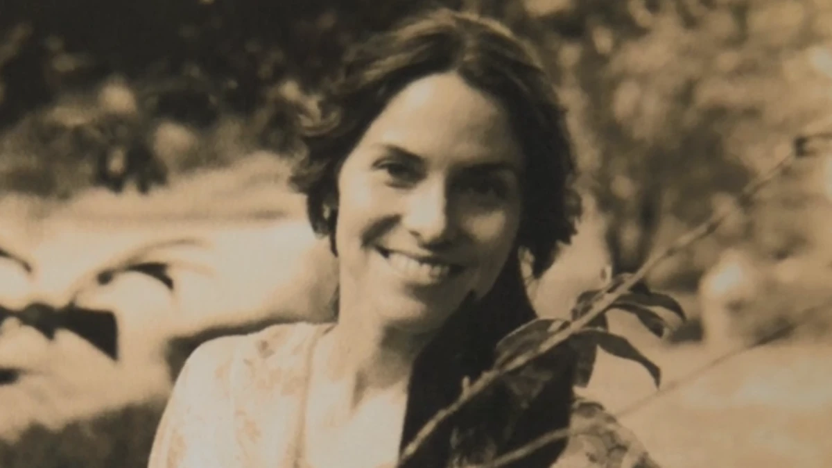 Lily Hobbs | 奪命狂呼 Wiki | Fandom