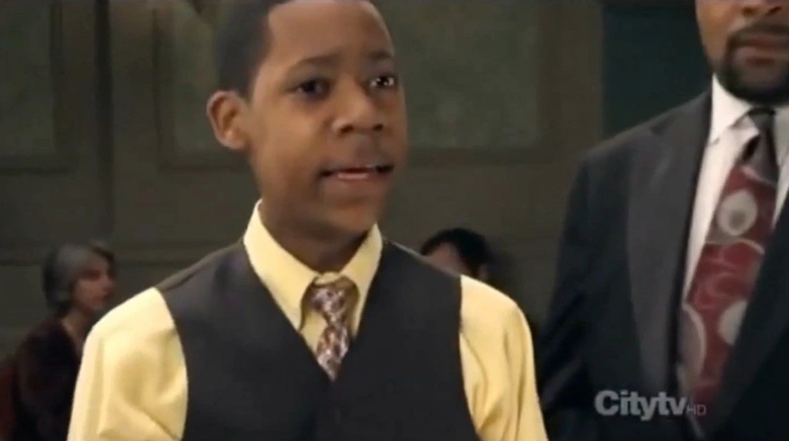 YTP Mini - Chris Rock and other characters do a staring contest ...