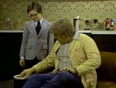 Mr. Science With Johnny LaRue | SCTV Wiki | Fandom