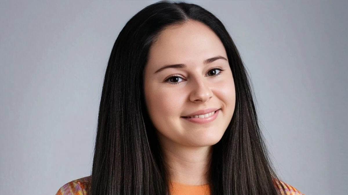 Jennifer Loos | Fanfiction SdL30 Wiki | Fandom