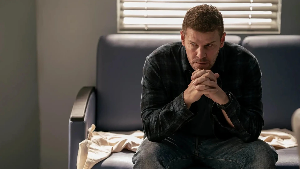 Hundred-Year Marathon | SEAL Team Wiki | Fandom