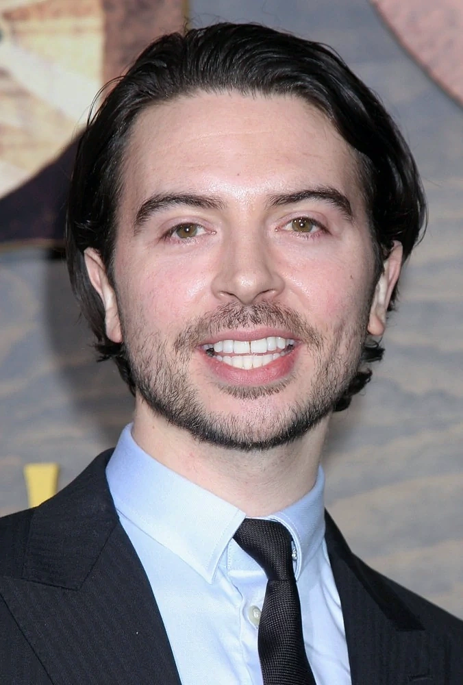 Ryan Cage | Wiki Le Seigneur des Anneaux | Fandom