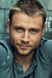 Max Riemelt | Wikia Sense8 | Fandom