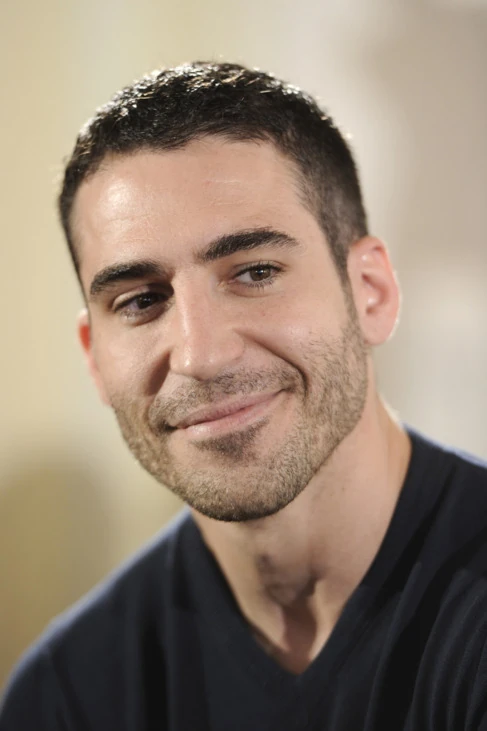 Miguel Ángel Silvestre | Sense8 Wiki | Fandom