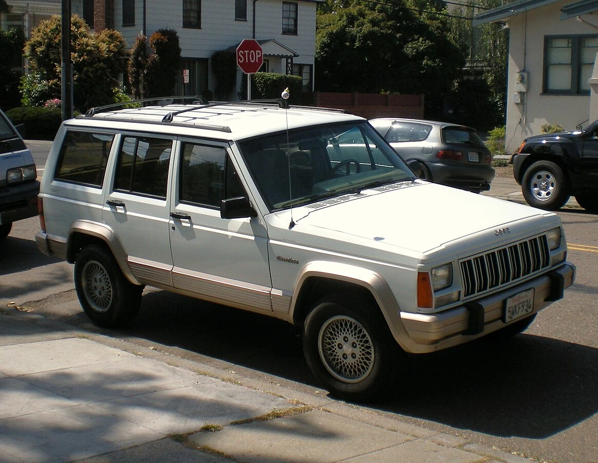 Maxine | Sentient Vehicles Wiki | Fandom