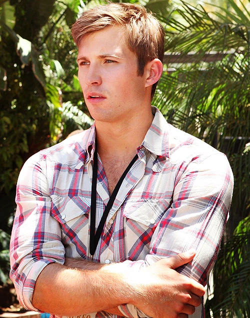 Austin Tallridge | Serial 90210 Wiki | Fandom