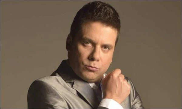 Alvaro De La Torre | Wiki Série Chica Vampiro | Fandom