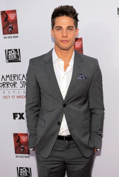 Dean Geyer | Wikia Series | Fandom