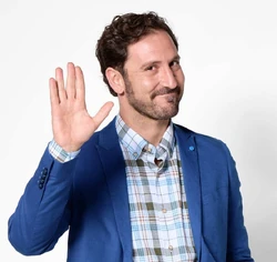 Alonso Martínez | Series de España Wiki | Fandom