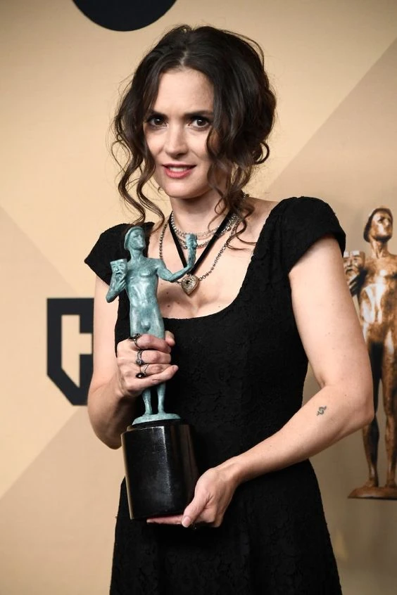 Mina Serrett | Seven Kingdoms House Serrett Wiki | Fandom