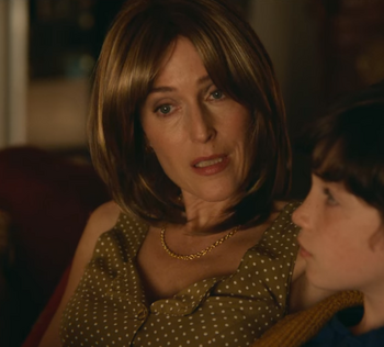 Jean Milburn | Sex Education Wiki | Fandom