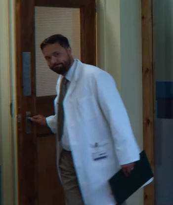 A&E Doctor | Sex Education Wiki | Fandom