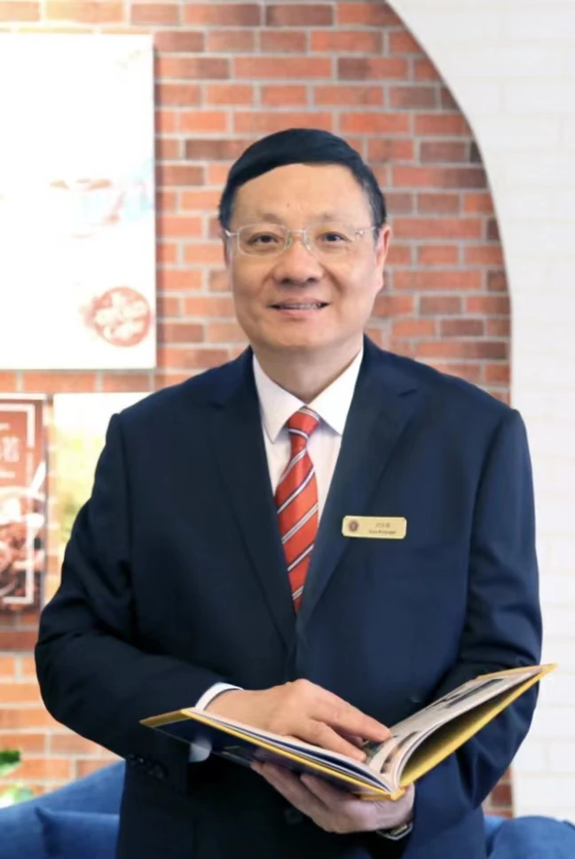 刘忠保 | SFLS苏外 Wiki | Fandom