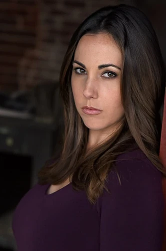 Saundra Coller | Wiki Shadowhunters en Español | Fandom