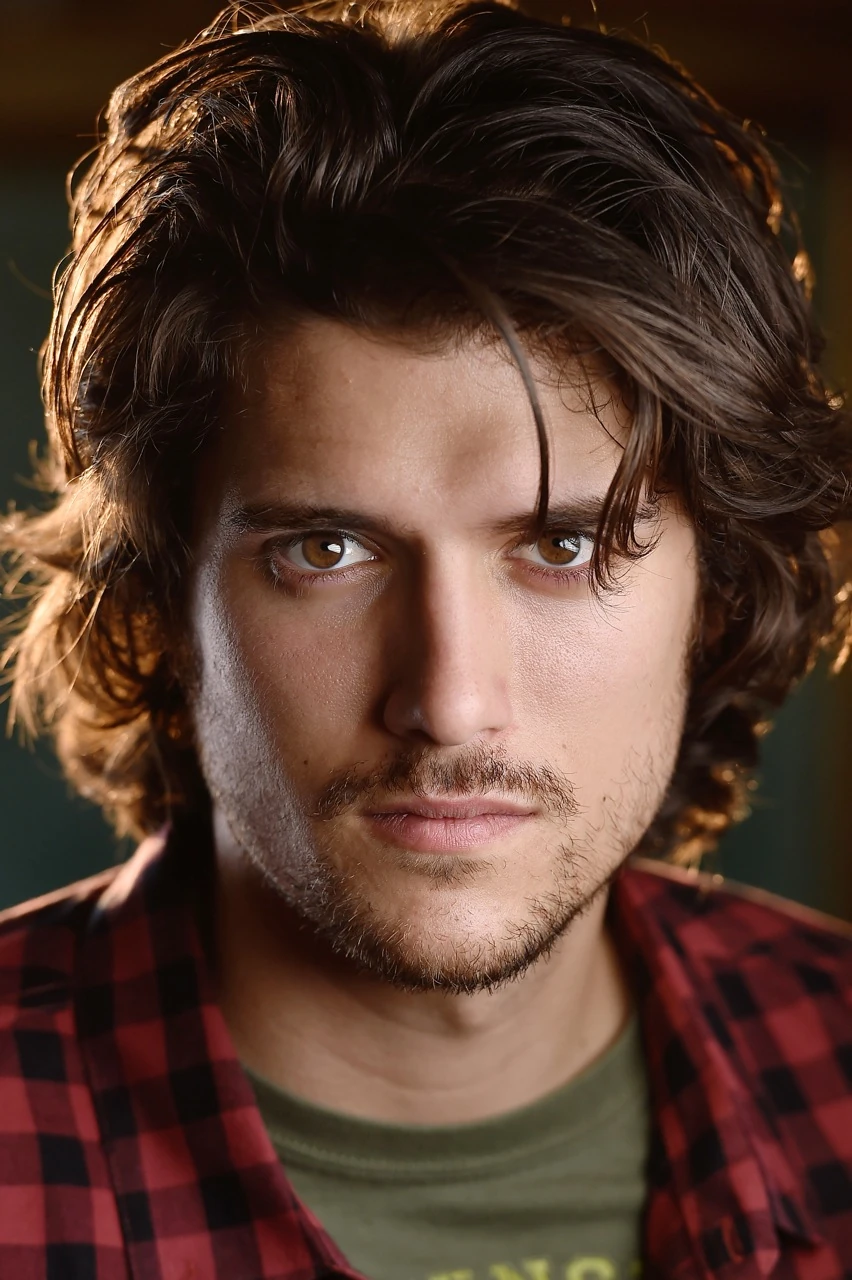 Cole Shoemaker | Wiki Shadowhunters en Español | Fandom