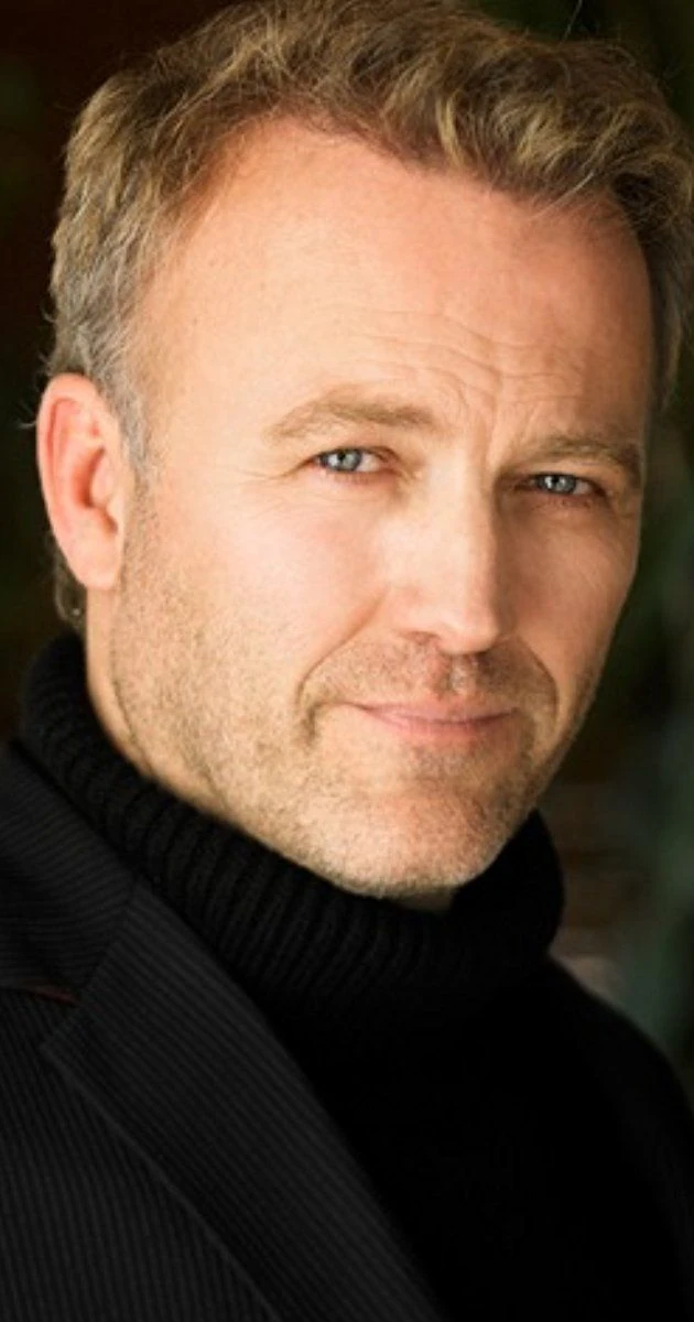 James McGowan | Wiki Shadowhunters en Español | Fandom