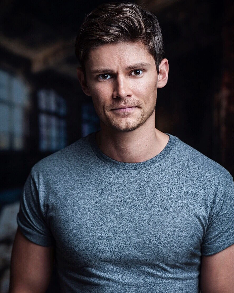 Owen Roth | Wiki Shadowhunters en Español | Fandom