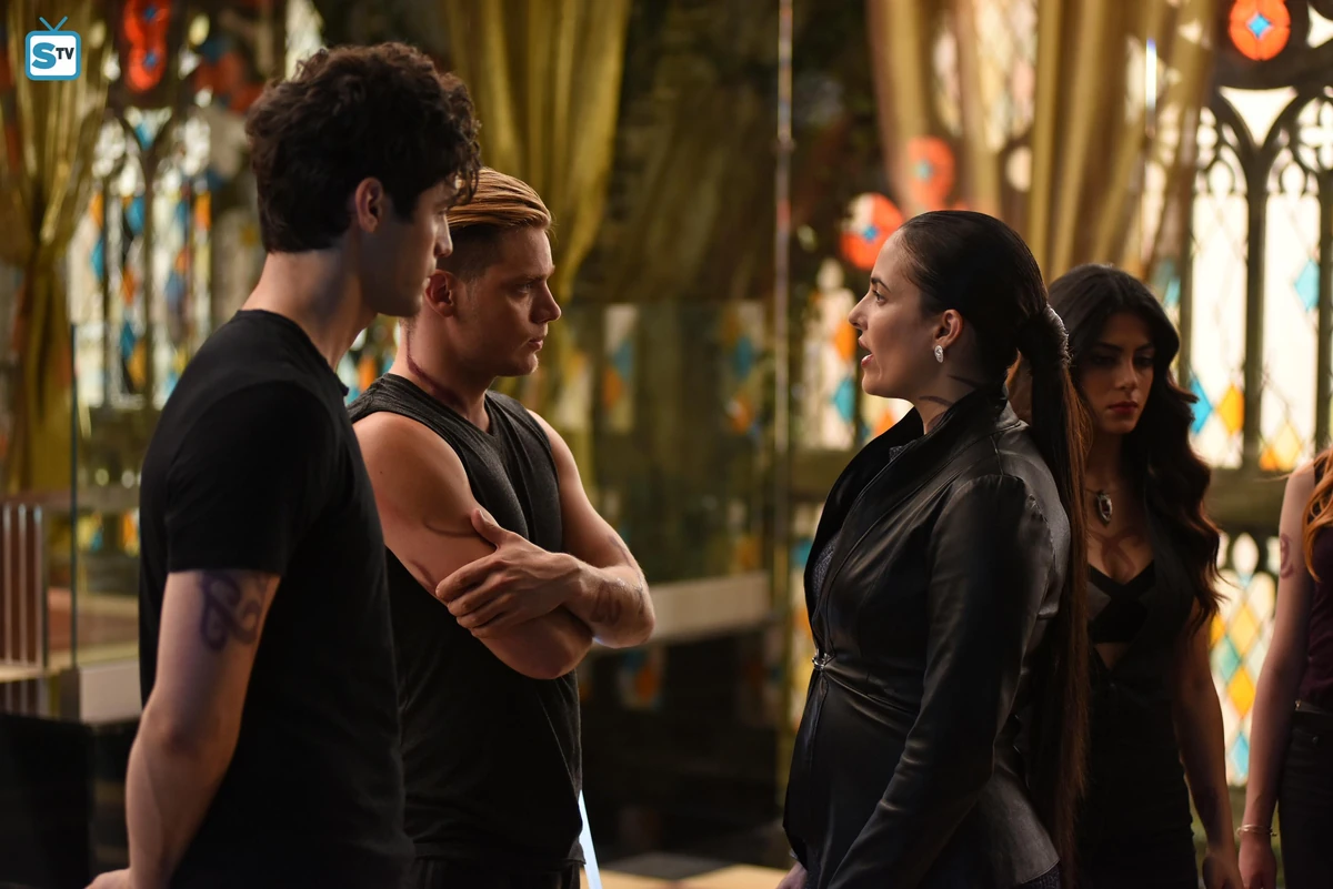 Famille Lightwood | Wiki Shadowhunters TV | Fandom