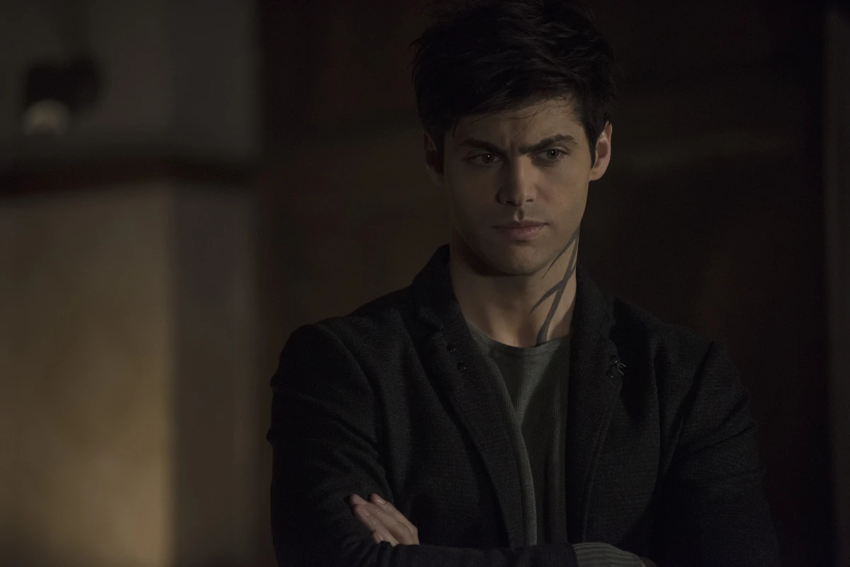 Categoria:Personagens Masculinos | Wiki Shadowhunters TV | Fandom
