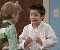 Flynn Jones/Gallery | Shake It Up Wiki | Fandom