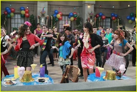 Twist My Hips | Shake It Up Wiki | Fandom