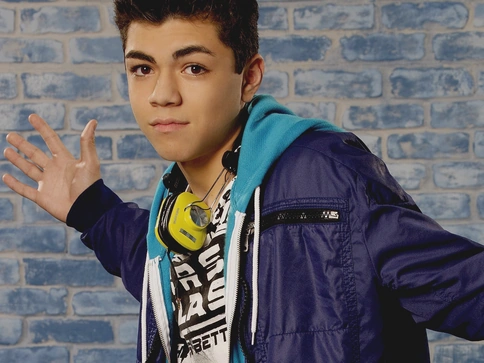 Deuce Martinez/Gallery | Shake It Up Wiki | Fandom