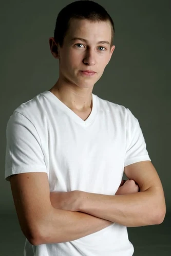 Luke Tittensor | Shameless Wiki | Fandom