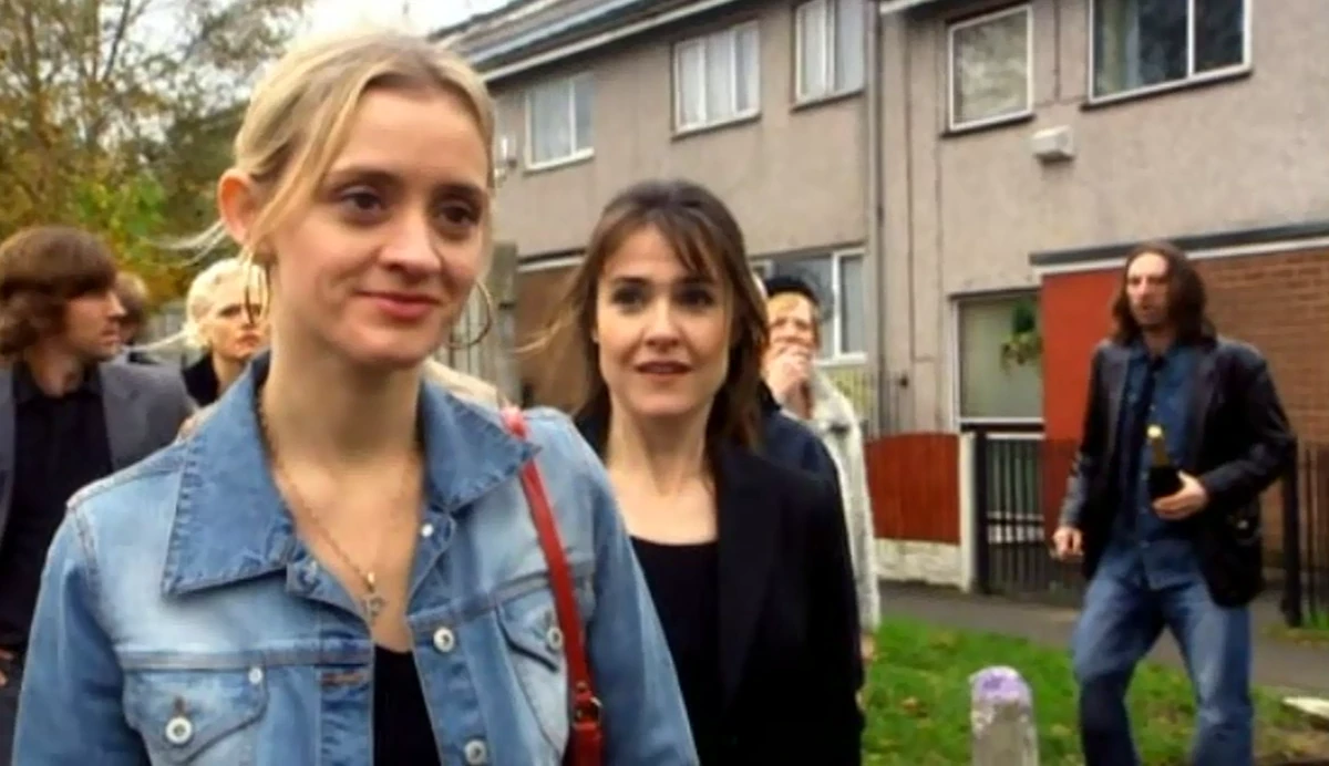 Sister, Sister | Shameless Wiki | Fandom