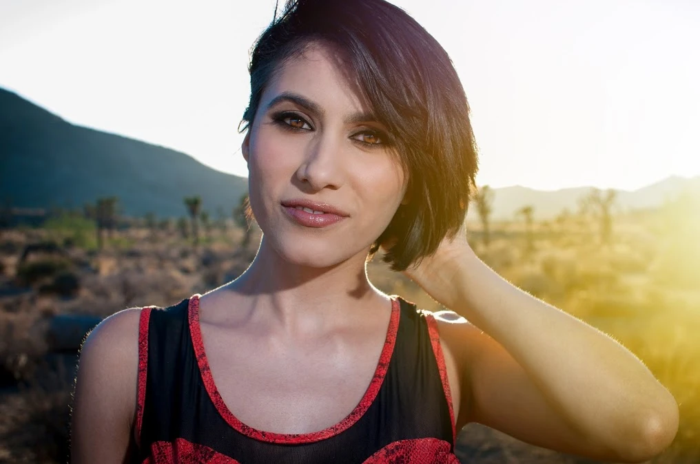 Raya vee: фотографии в высоком качестве