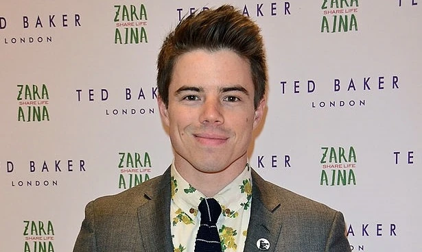 David Hull | Crazy Ex-Girlfriend Wiki | Fandom