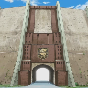 attack on titan gate