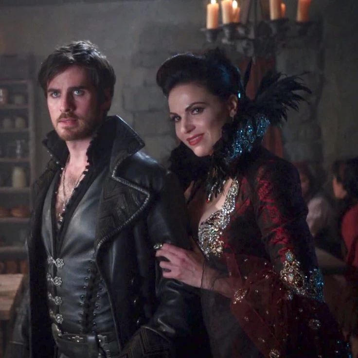 Hooked Queen | Shipping Wiki | Fandom