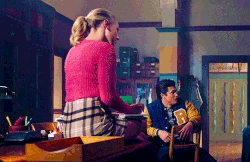 Beggie | Shipping Wiki | Fandom