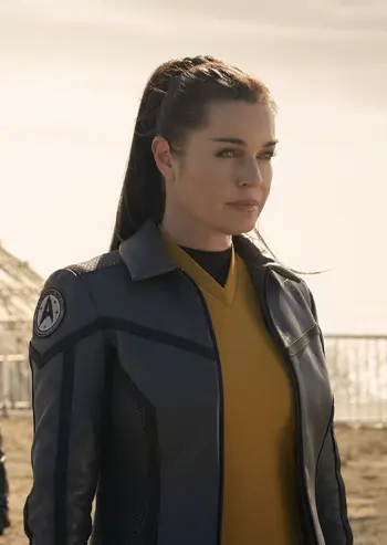 Una Chin-Riley | Shipping Wiki | Fandom