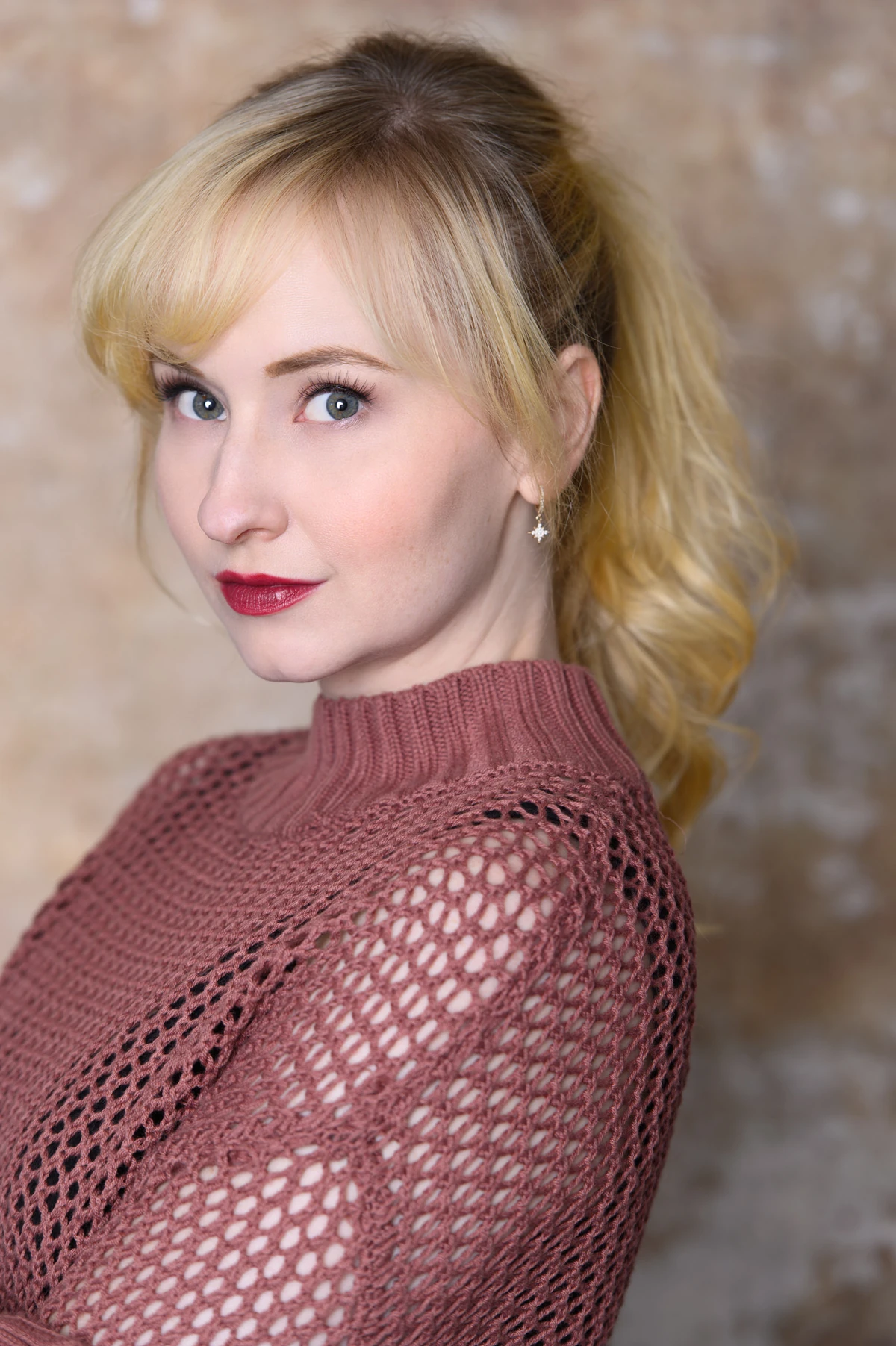 Mary Kate Wiles | Shipwrecked Comedy Wiki | Fandom